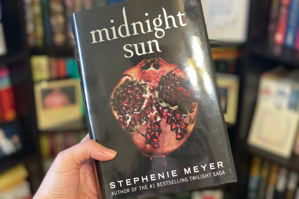 Book Review Midnight Sun By Stephenie Meyer Life By Noosha Books